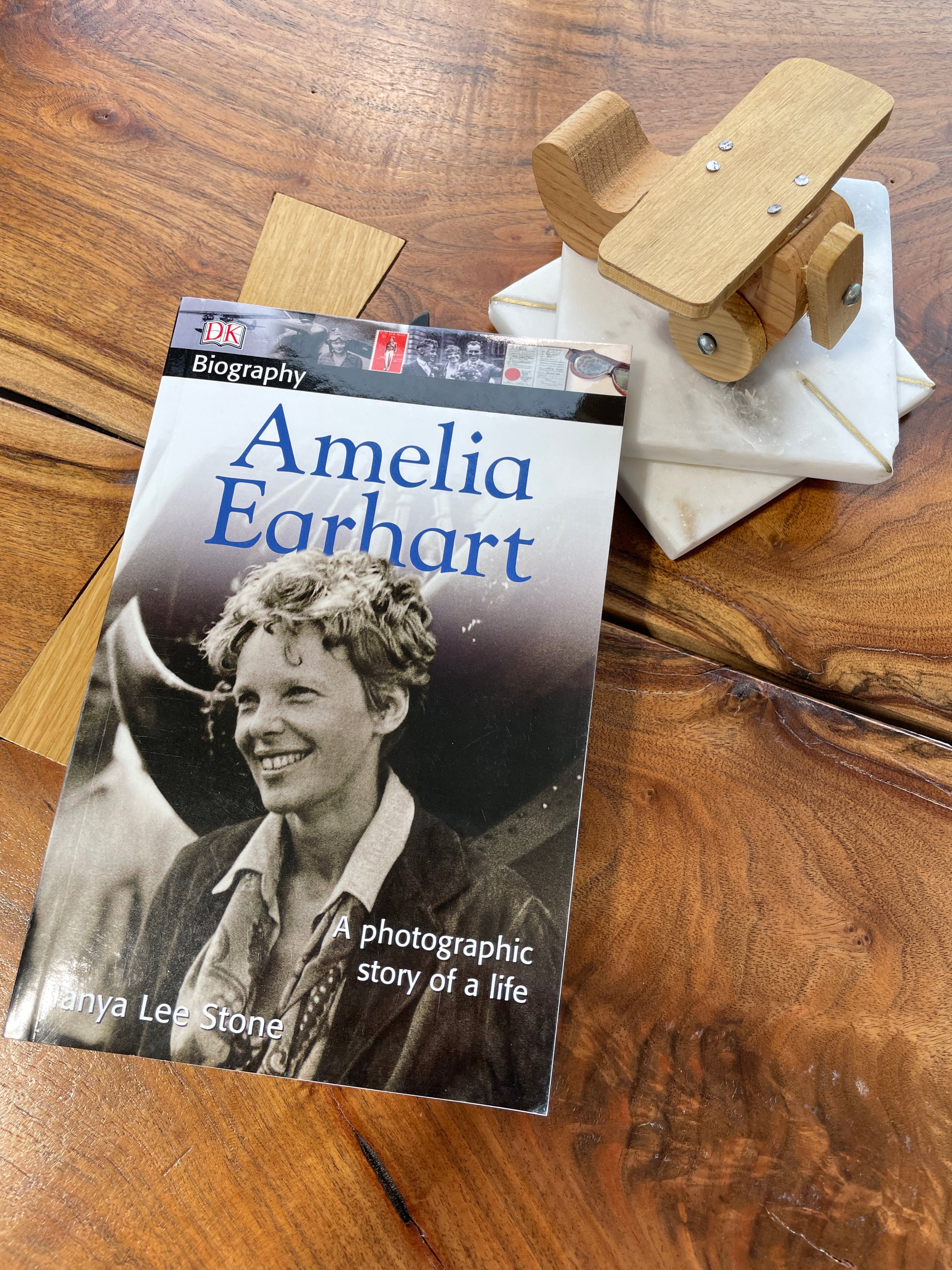 Amelia Earhart DK Biography | Amelia Earhart Hangar Museum